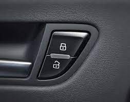 Kenali Fungsi Central Lock Mobil Hingga Cara Pakainya | Astra Daihatsu