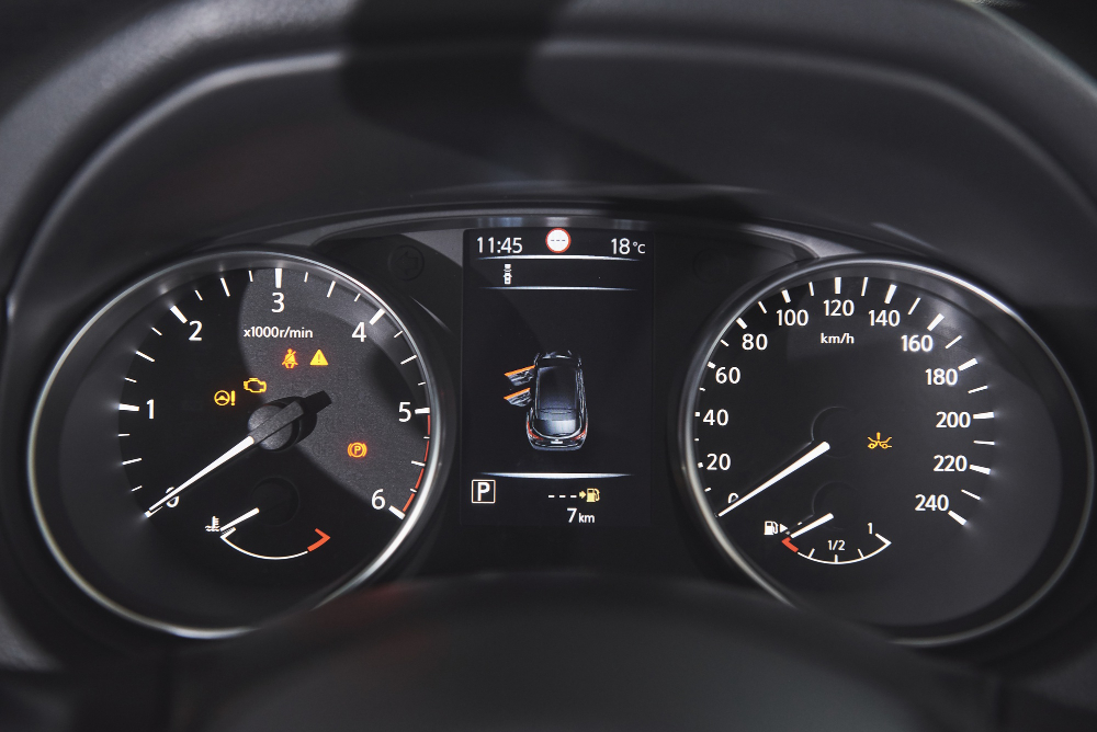 Mengenal Fungsi dan Jenis Tachometer Mobil | Astra Daihatsu